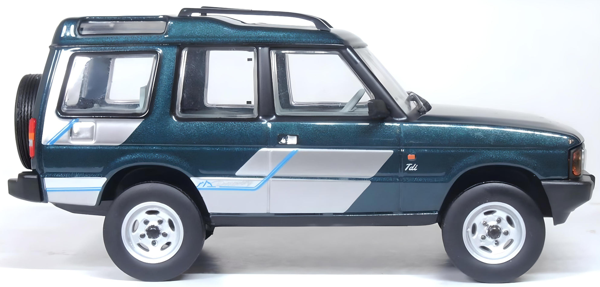 Oxford Diecast Land Rover Discovery 1 Marseilles