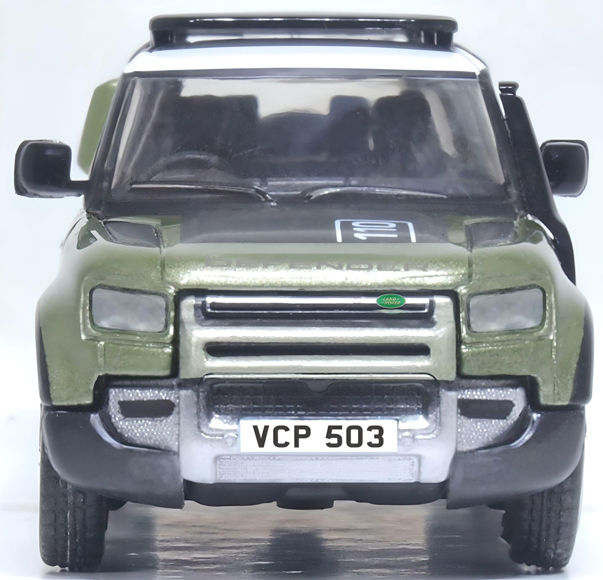 Model of the New Defender 110 Pangea Green by Oxford at 1:76 scale ...