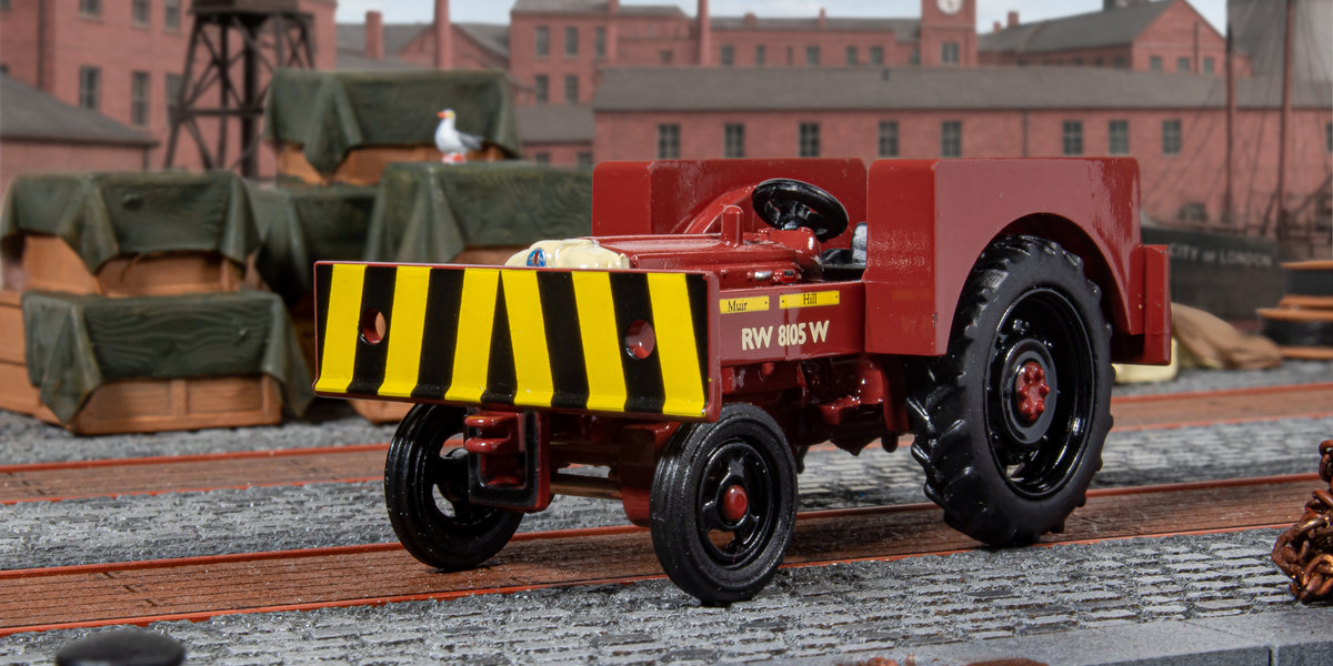 OR76FTRS003 Fordson Tractor Rail Shunter (BR) by Oxford Rail 1:76 Scale ...