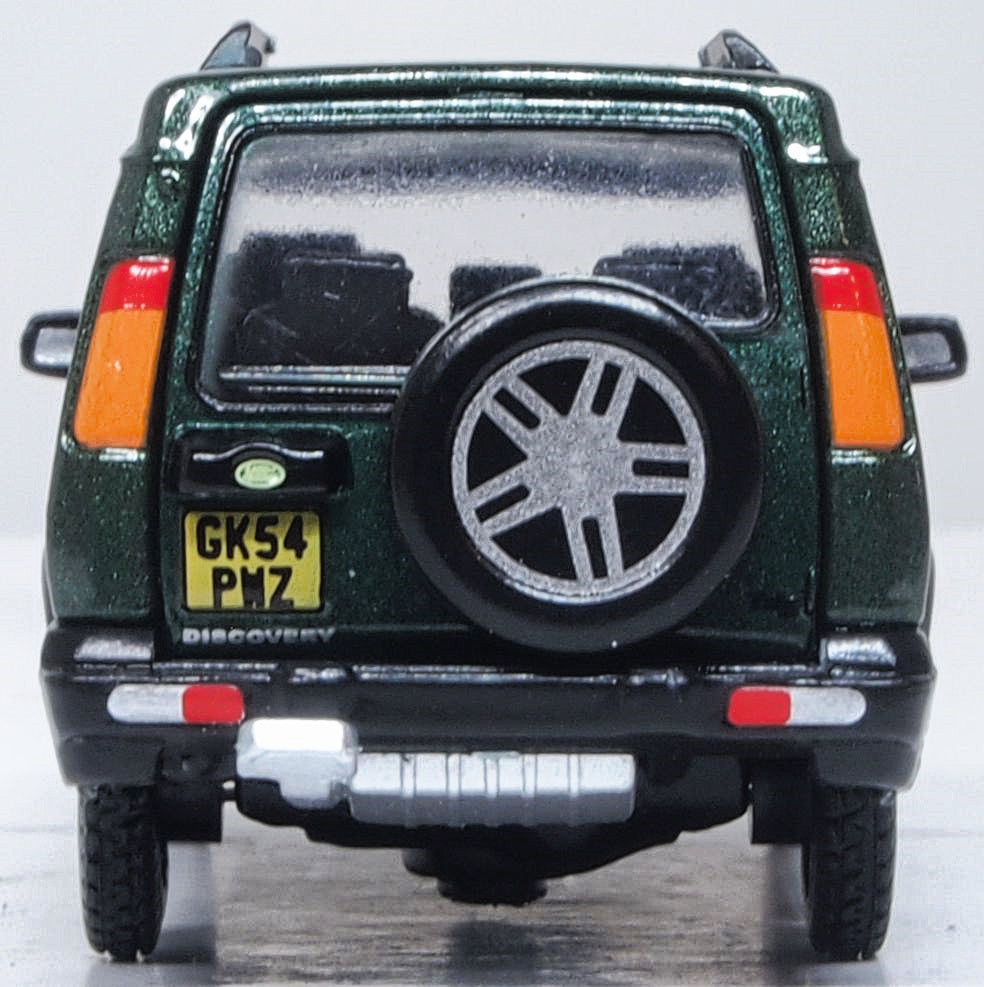Model of the Land Rover Discovery 2 Metallic Epsom Green by Oxford at 1 ...