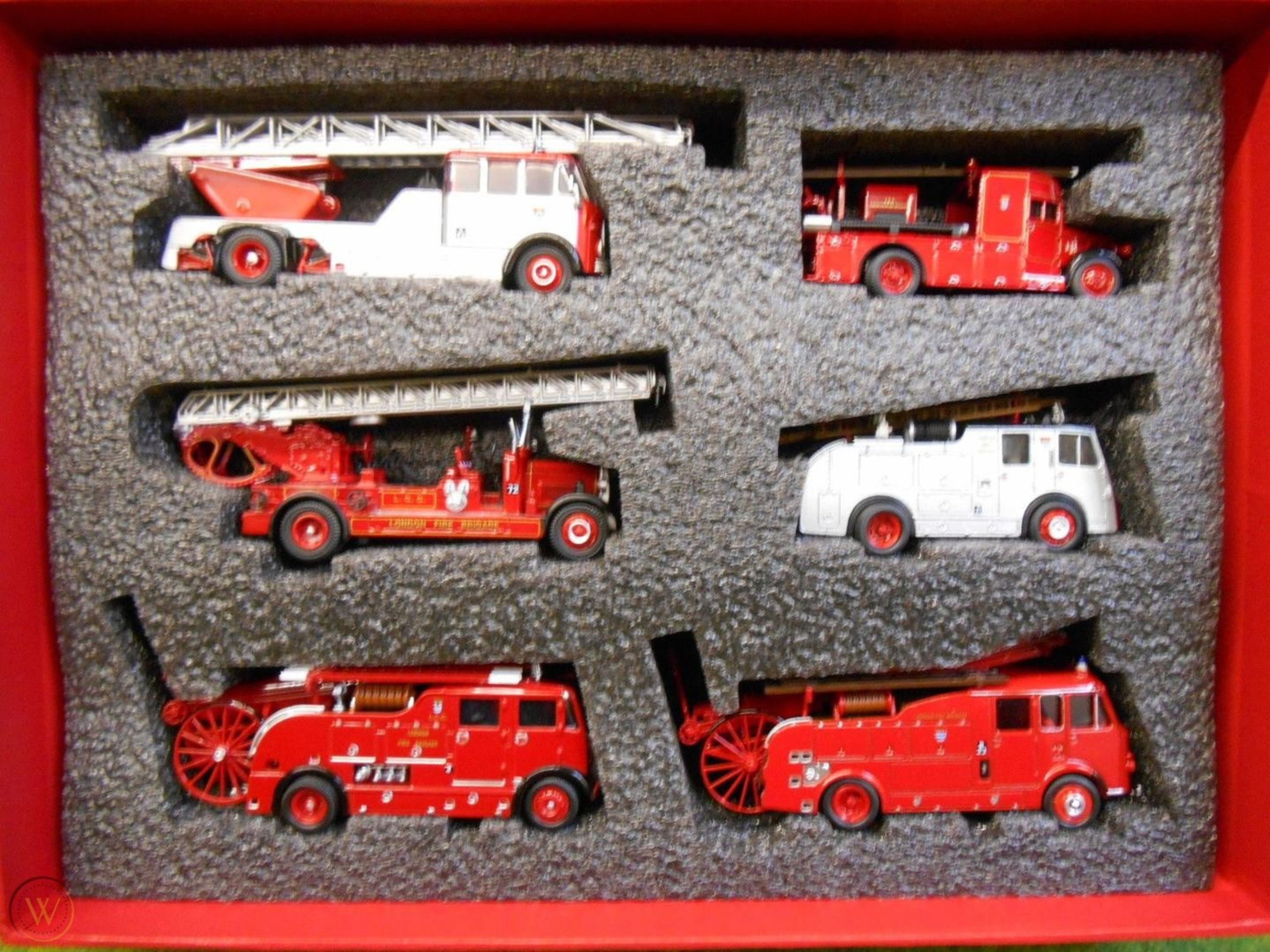 Oxford Diecast 6 Piece Set 150 Years of London Fire Appliances. - 1:76